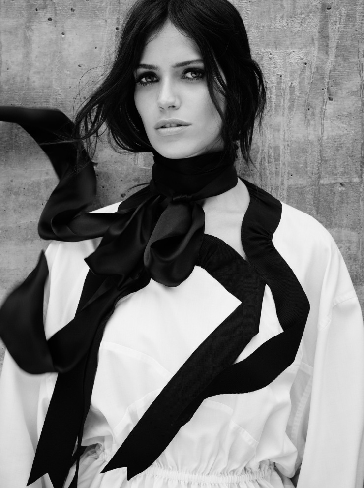 Amanda Wellsh by Nicole Heiniger for Harper’s Bazaar Brazil February ...