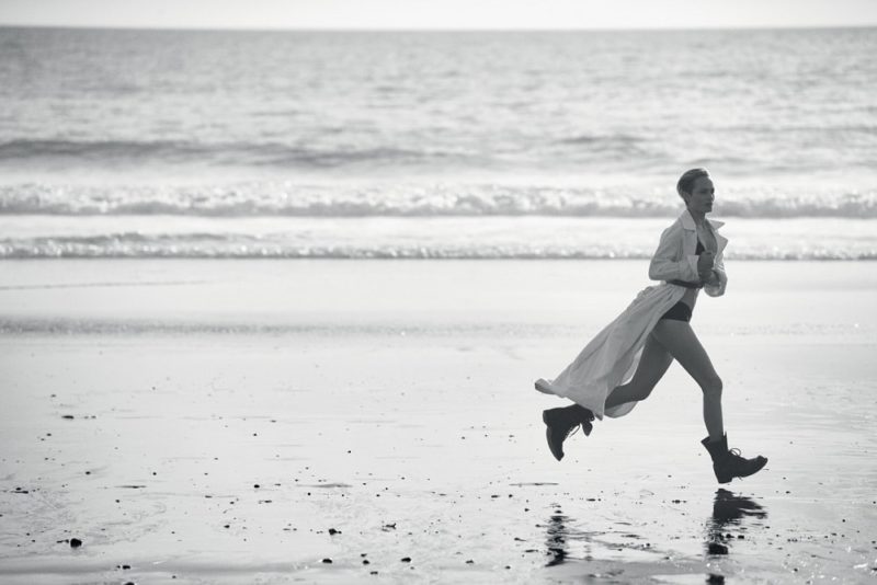 Amber Valletta by Peter Lindbergh for Zeit Magazine February 2015 ...
