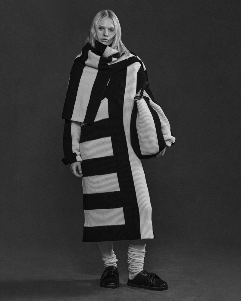 Jen Thomson & Vilma Sjoberg by Mark Kean for Joseph Fall-Winter 2022 ...