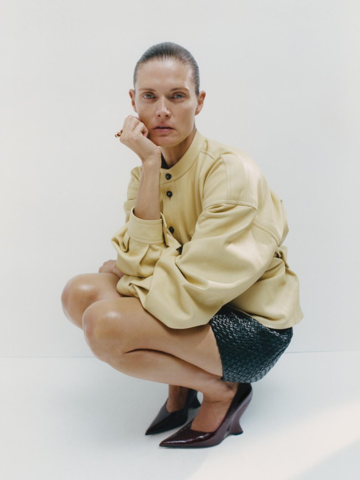 Malgosia Bela in Bottega Veneta by Mark Rabadan for Collection Issue ...