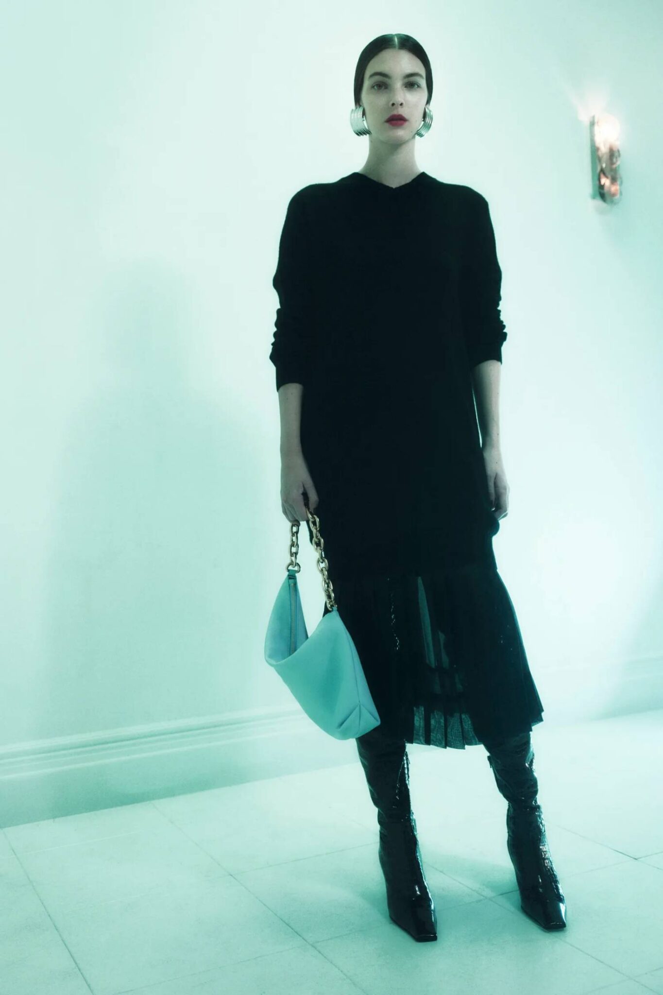 Vittoria Ceretti by Hanna Tveite for Khaite Pre-Fall 2023 - Lookbooks ...