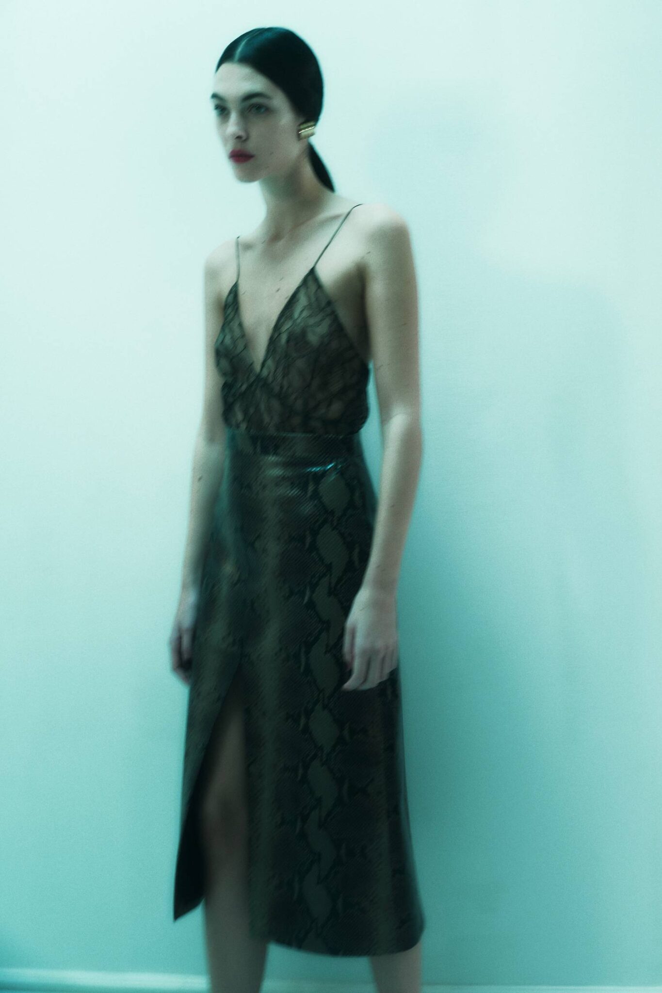 Vittoria Ceretti by Hanna Tveite for Khaite Pre-Fall 2023 - Lookbooks ...