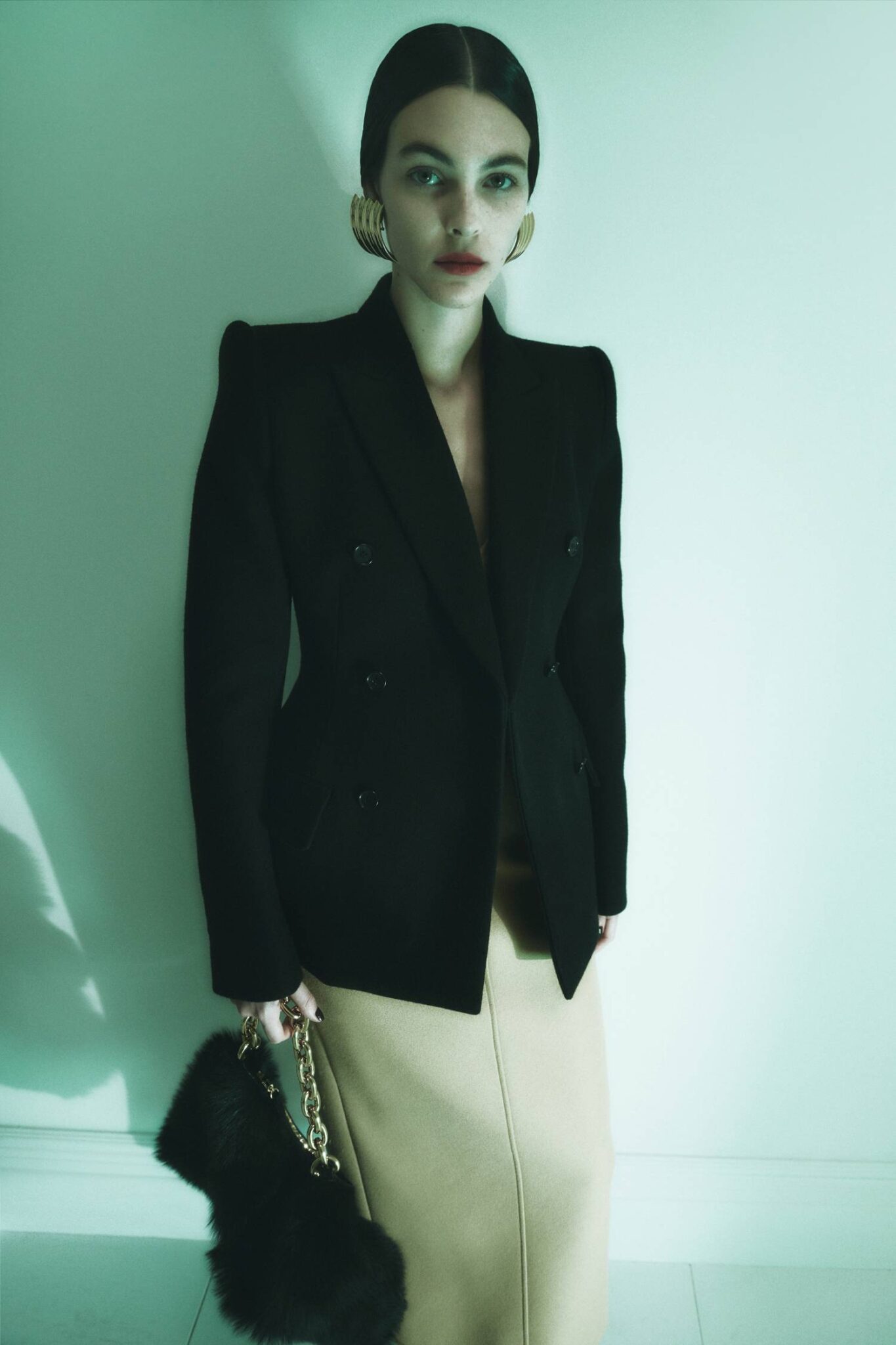 Vittoria Ceretti by Hanna Tveite for Khaite Pre-Fall 2023 - Lookbooks ...