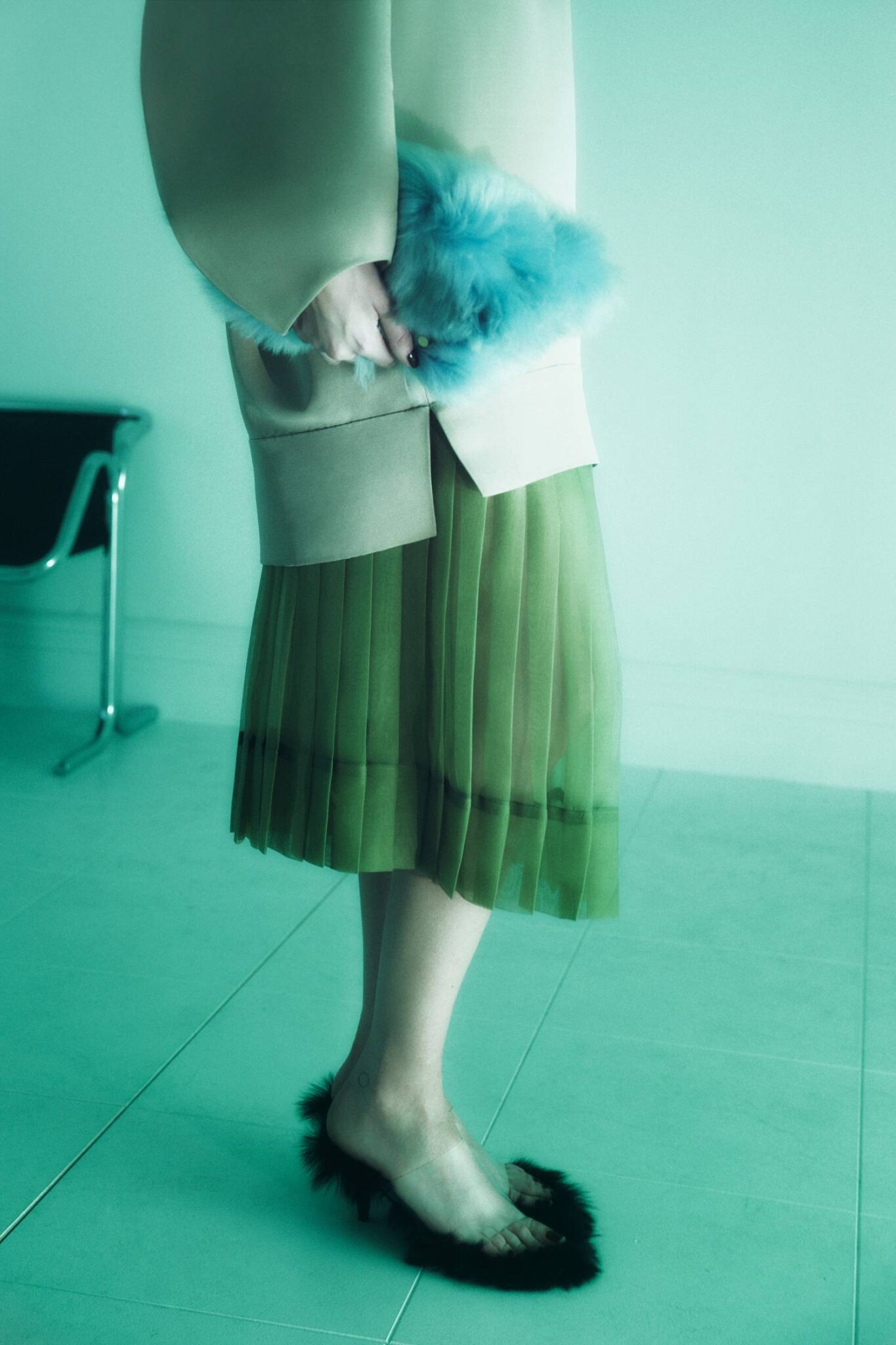 Vittoria Ceretti by Hanna Tveite for Khaite Pre-Fall 2023 - Lookbooks ...