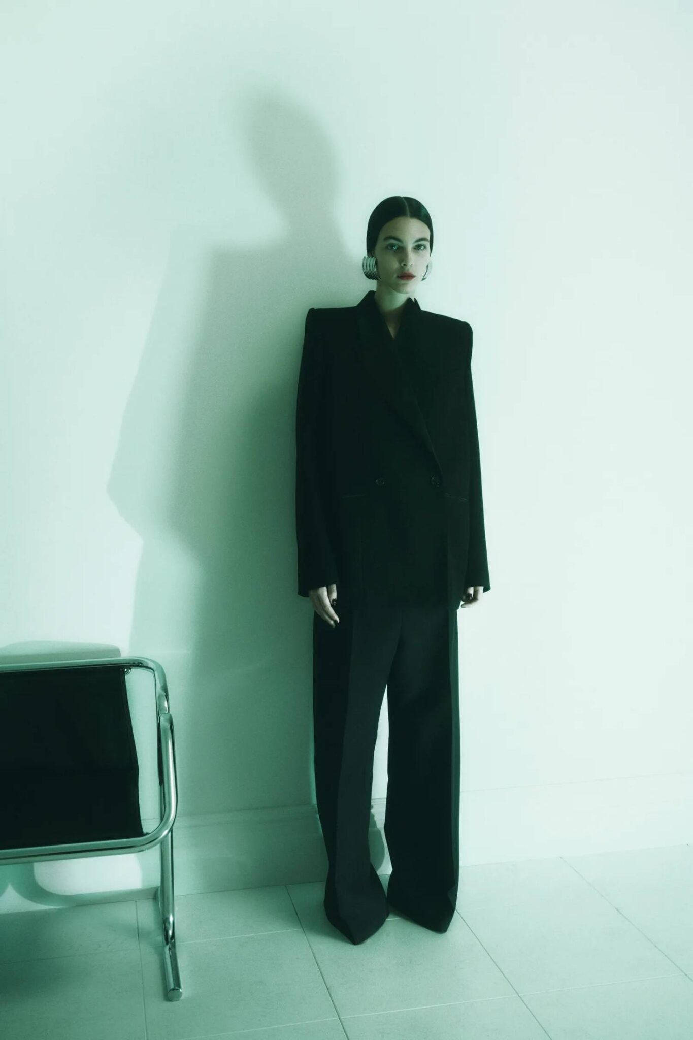 Vittoria Ceretti by Hanna Tveite for Khaite Pre-Fall 2023 - Lookbooks ...