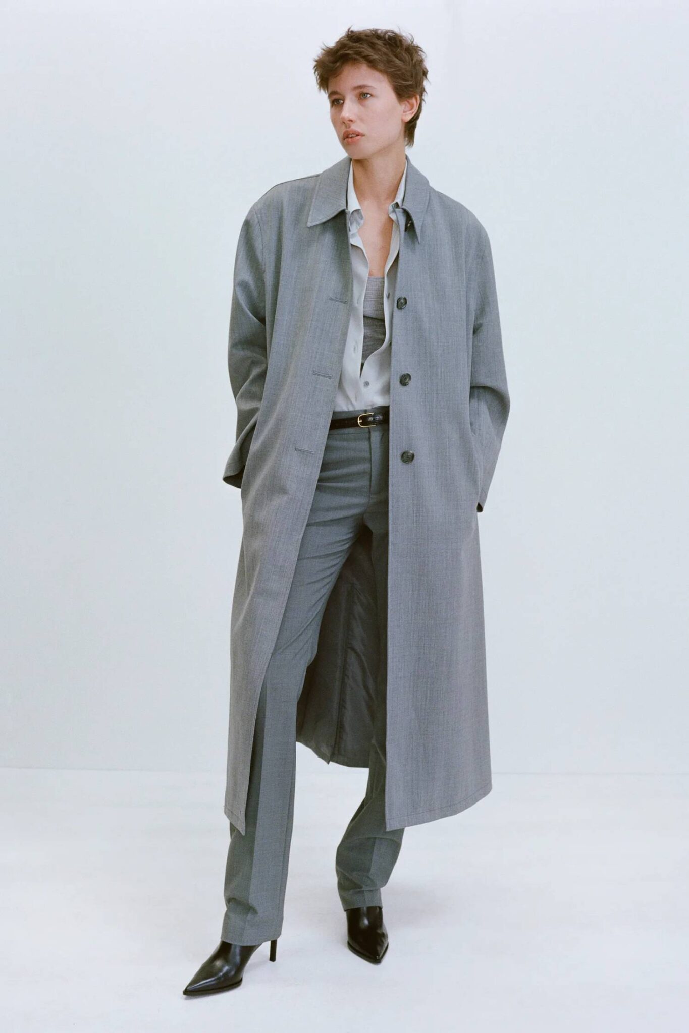 Nora Svenson by Simon Elmalem for Nili Lotan Pre-Fall 2023 - Lookbooks ...