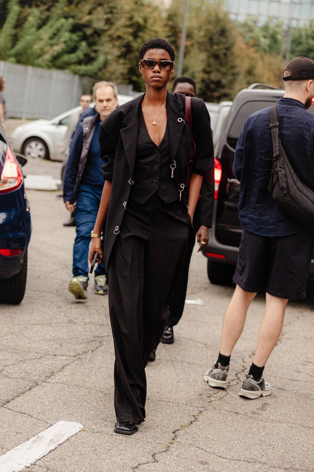 MFW Spring-Summer 2024 Streetwear Trends - Minimalist Street Style ...