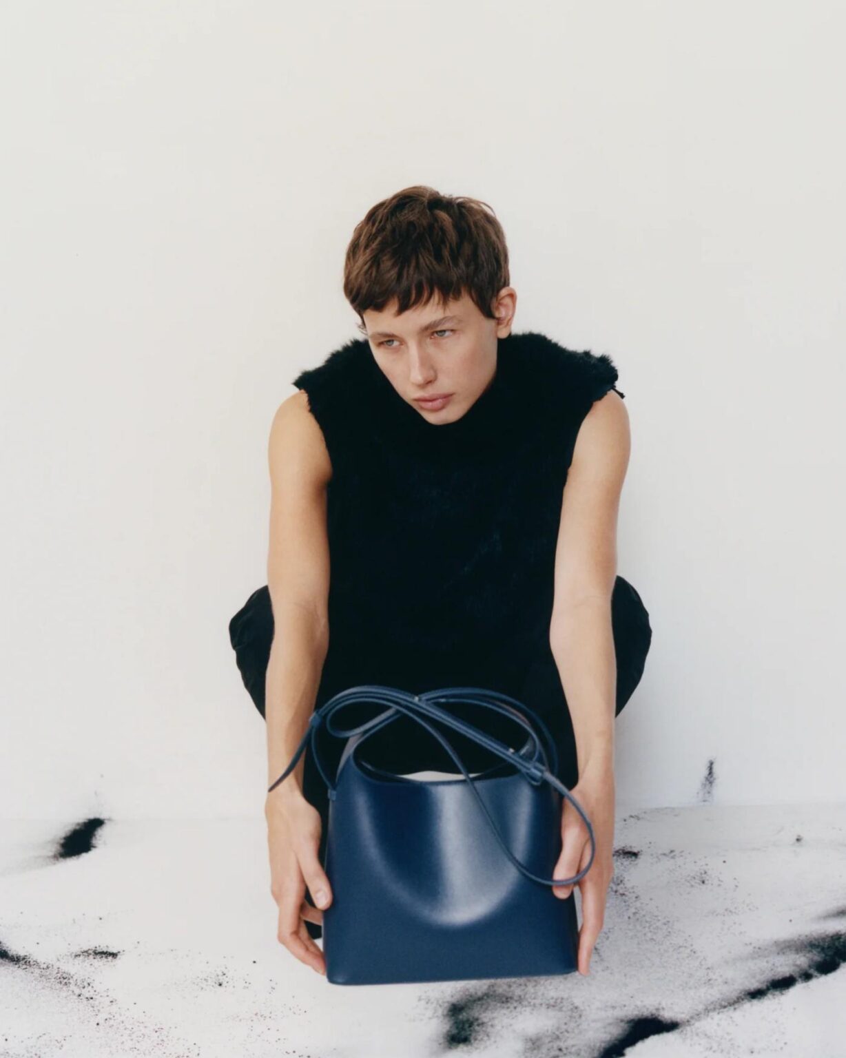 Nora Svenson by Esther Theaker for Aesther Ekme Bags Campaign - Fashion Campaigns - Minimal ...