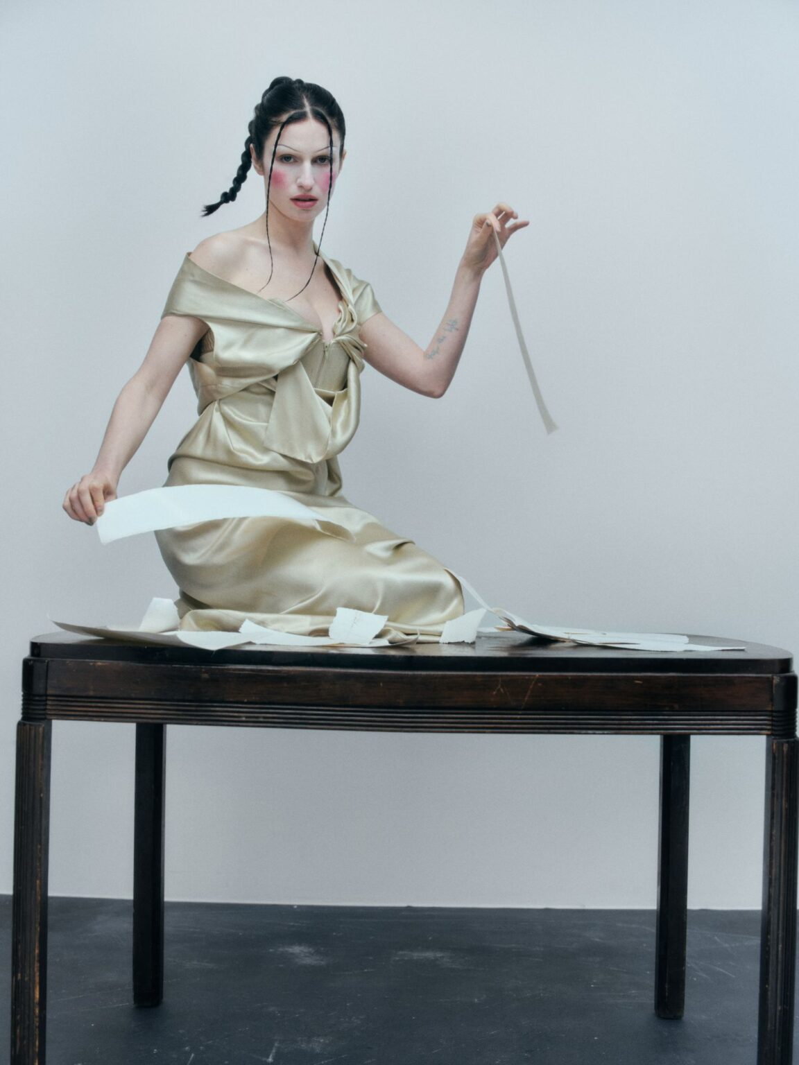Tali Lennox by Olivia Malone for Lampoon Magazine Spring-Summer 2024 ...