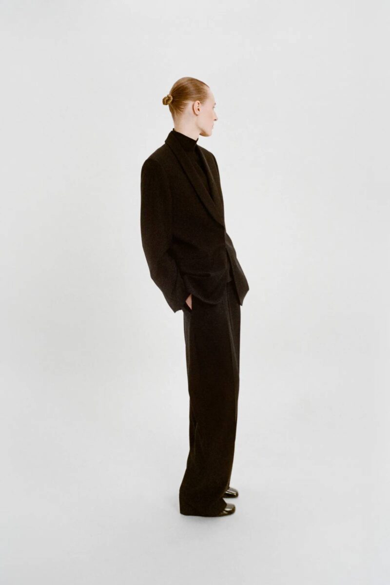 The Row Fall 2025 Lookbook by Mark Borthwick & Brian Molloy - Lookbooks ...